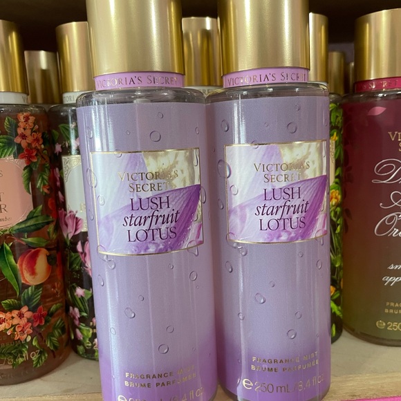 Victoria's Secret | Bath | 2 Victorias Secret Lush Starfruit Lotus Mist ...